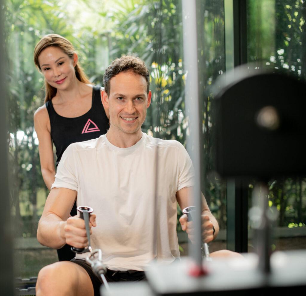Best Personal Trainers in Singapore | Fitness and Weight Loss | Athleaders